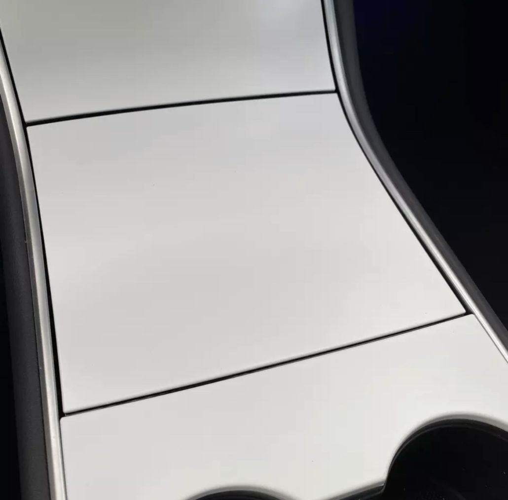 Tesla Model 3/Y Center Console Color Swap @ Distinct Teslas