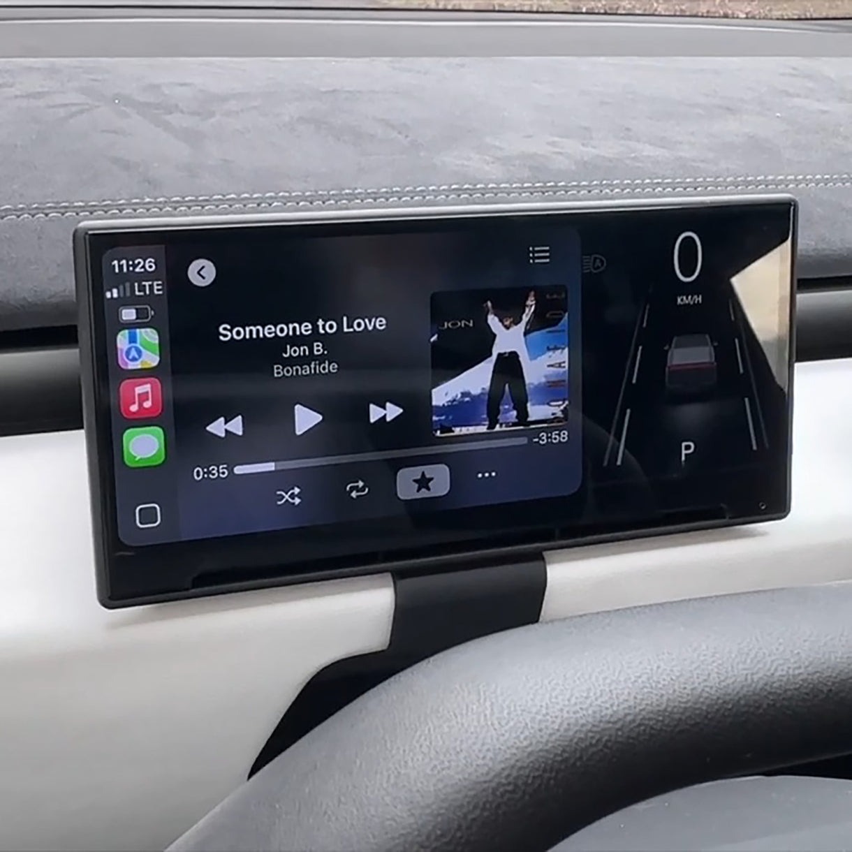 Tesla Cybertruck Driver View Heads Up Display | Waze, Apple CarPlay & More!